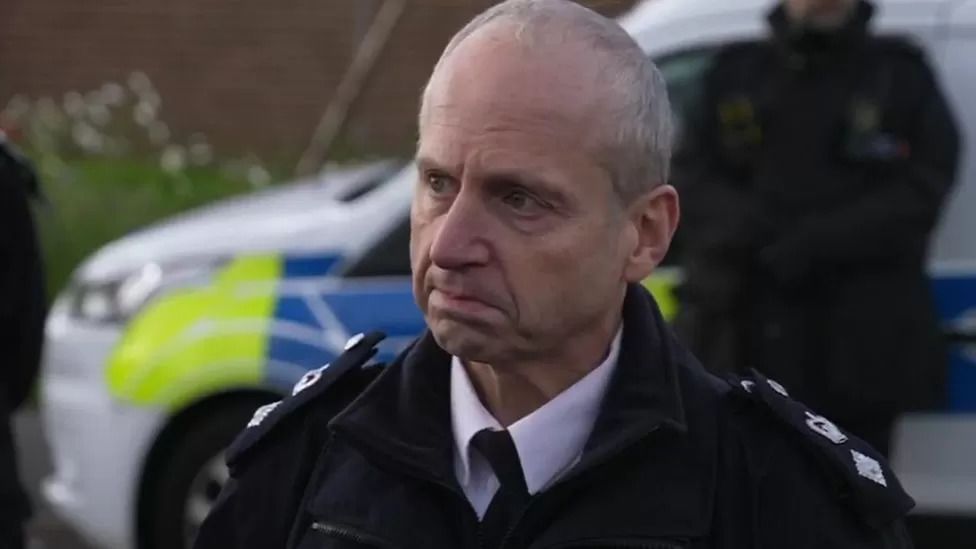 Hounslow house fire: Three children among five victims - London Daily