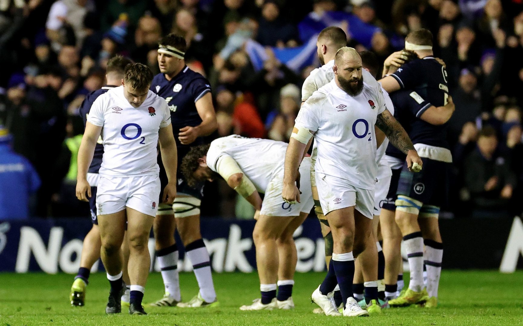 Scotland Defeats England 30-21 in Six Nations Clash with Van der Merwe ...