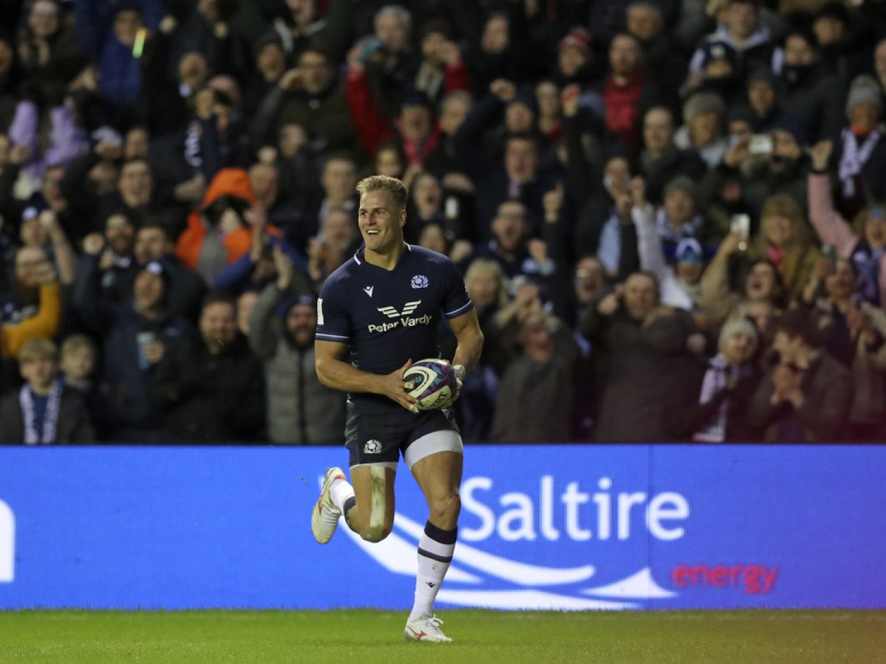 Scotland Defeats England 30-21 in Six Nations Clash with Van der Merwe ...